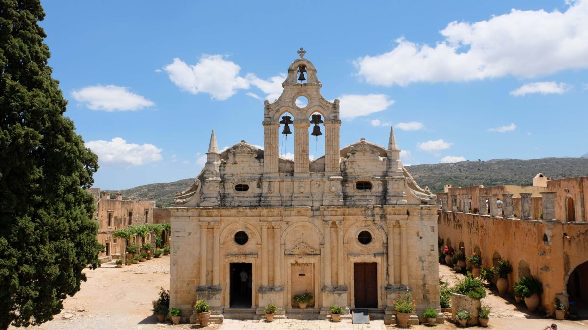 10 Breathtaking Places To Visit In Crete, Greece This Year